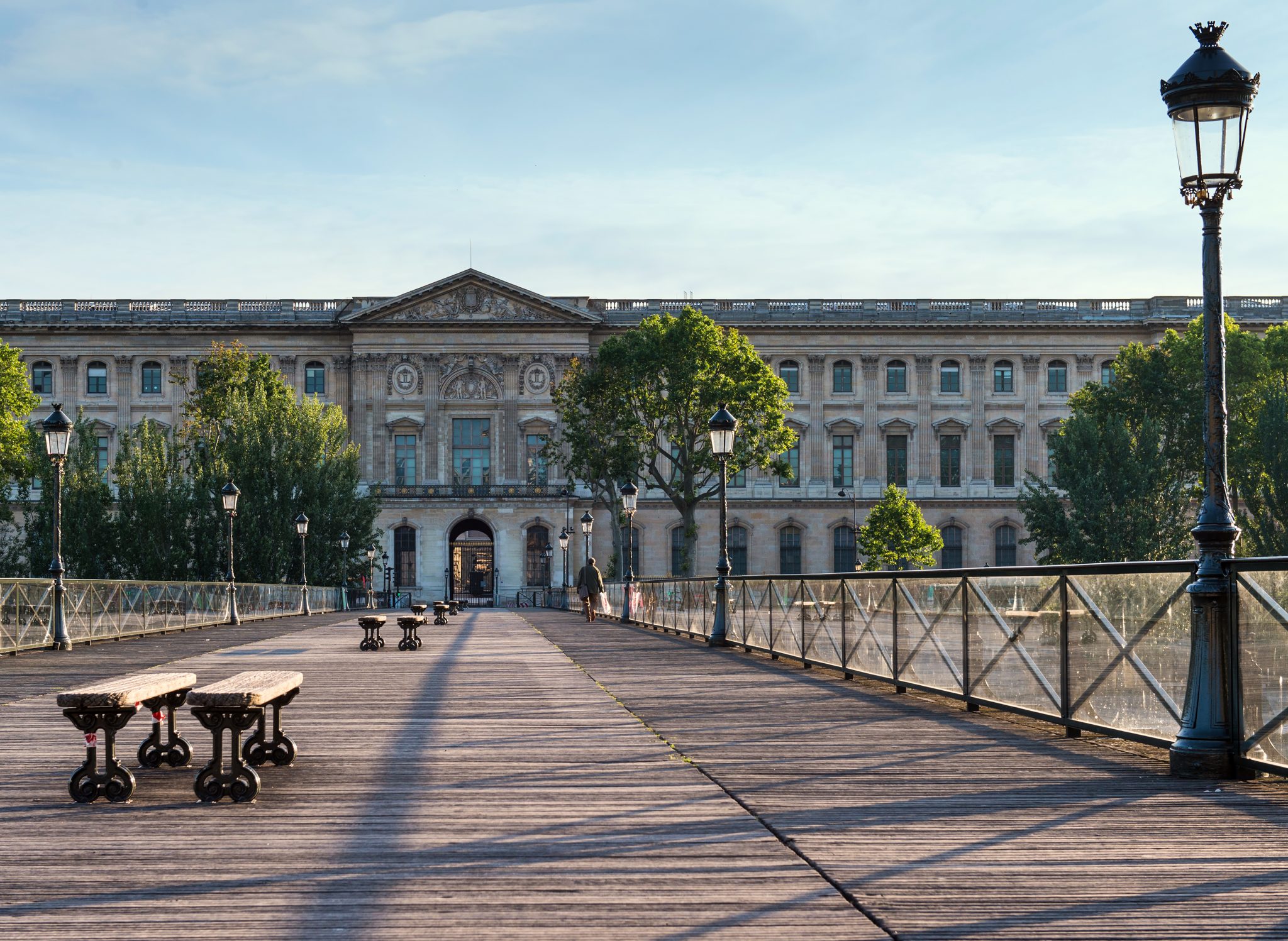 8 Prettiest Bridges In Paris - Linda On The Run