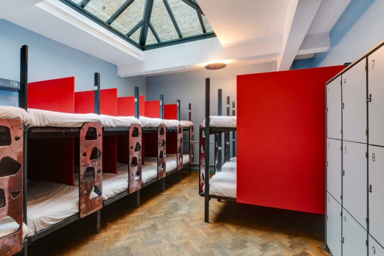 12 Best Hostels In London To Say On A Budget - Linda On The Run