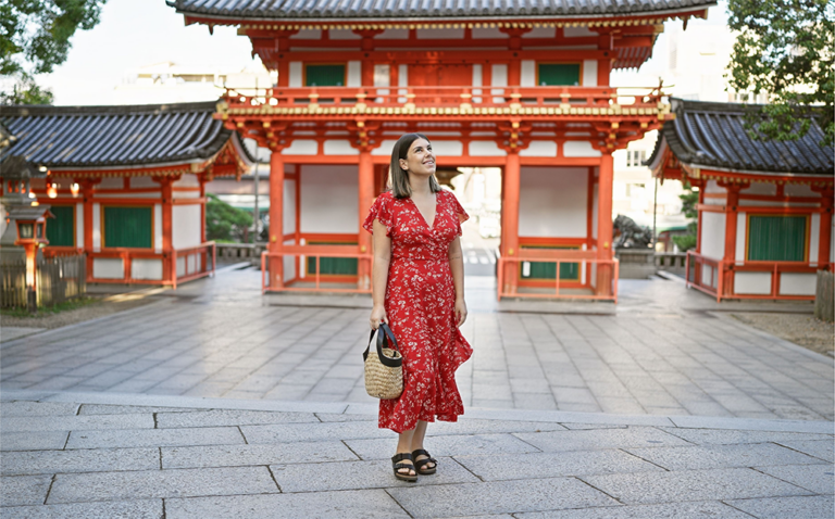 Japan Outfits: What to Wear in Japan in Summer - Linda On The Run