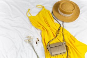 What to Wear in Japan in Spring: Cute Japan Outfit Ideas - Linda On The Run